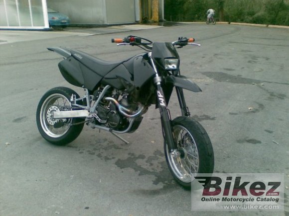 KTM LC4-E 640 Supermoto gallery